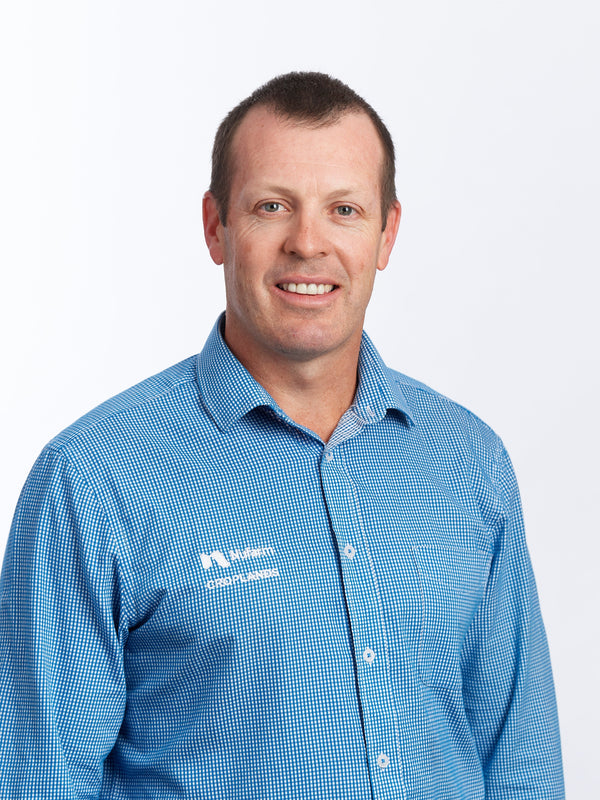 Jason Marriott - Nufarm Rep - Plateau Sprayers & Earthmoving